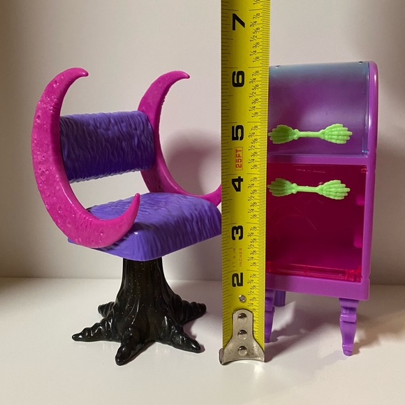 Mattel | Toys | Mattel Monster High G3 Furniture Set Creepover Crescent ...
